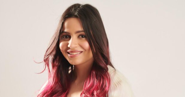 Shaheen Bhatt Bio (Alia Bhatt Sister ) Height, Weight, Age, Biography ...