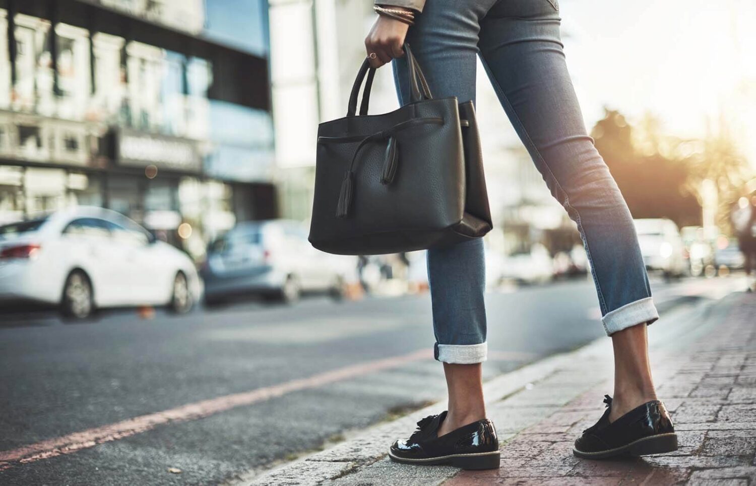 10 Tips for Keeping Your Purse Organized - World Magazine 2024
