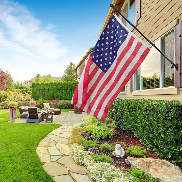 Flag Pole Installation Guide and 5 Tips for Beginners - World Magazine 2024